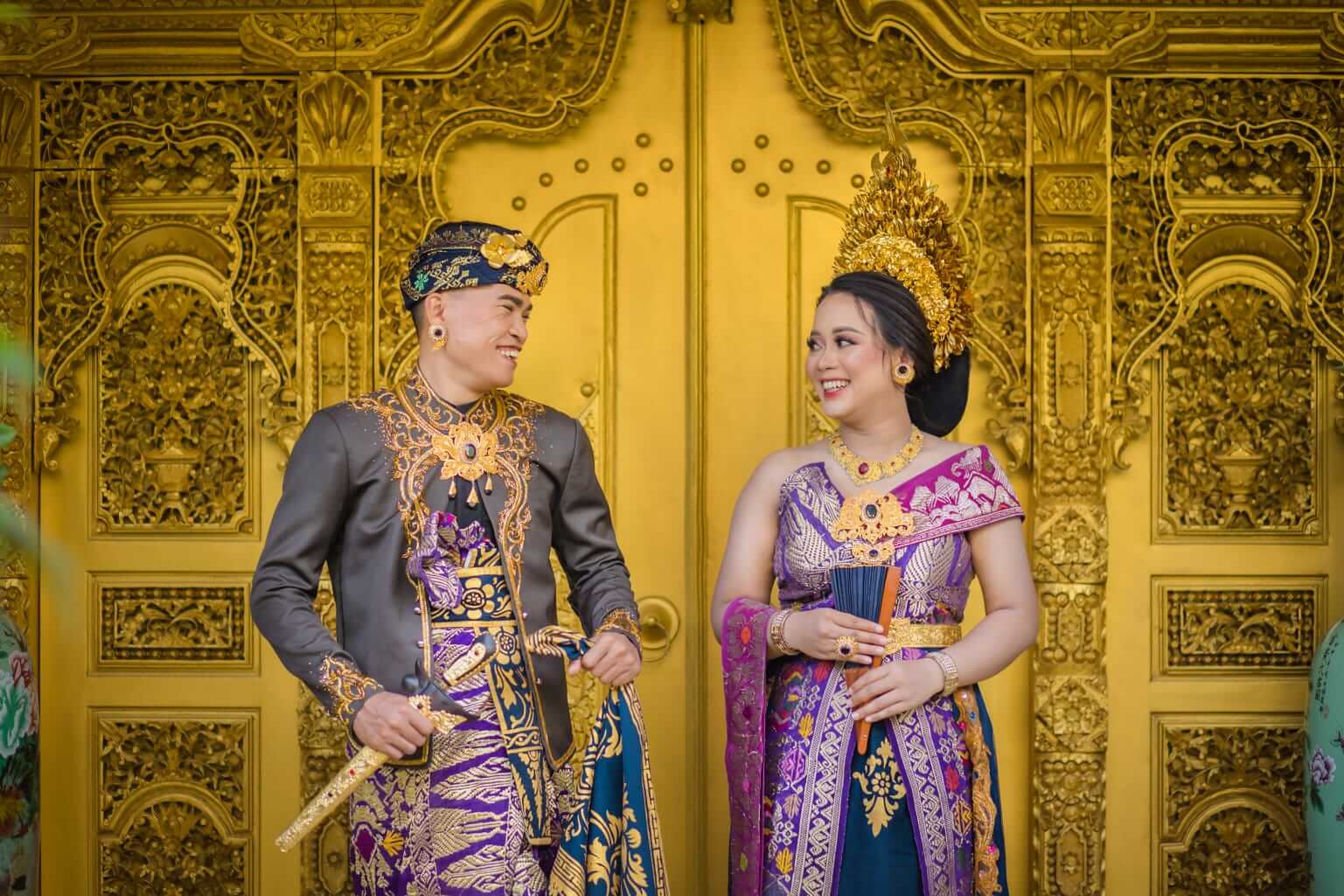 Pawiwahan Deari & Vitri - Undangan Online Bali