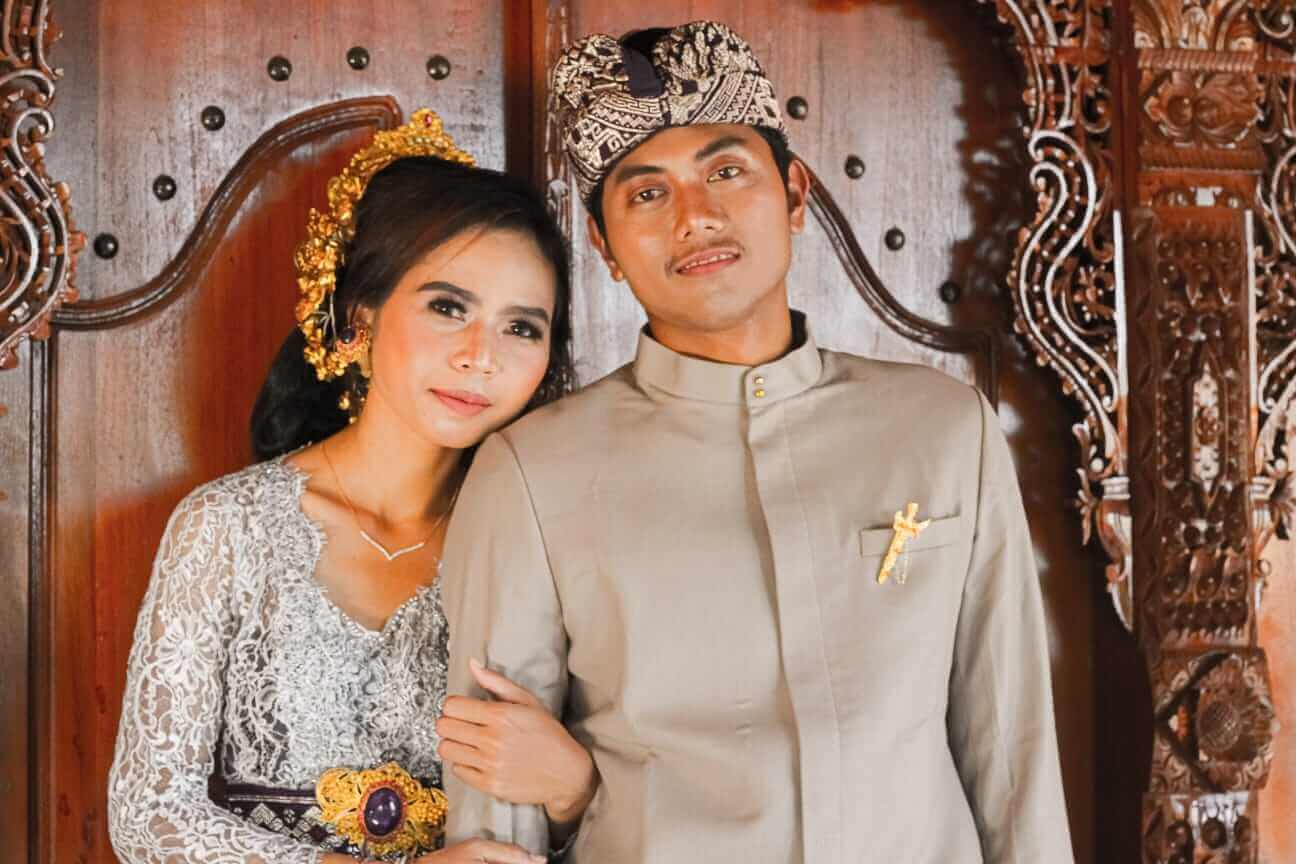 Pawiwahan Apet & Suri - Undangan Online Bali