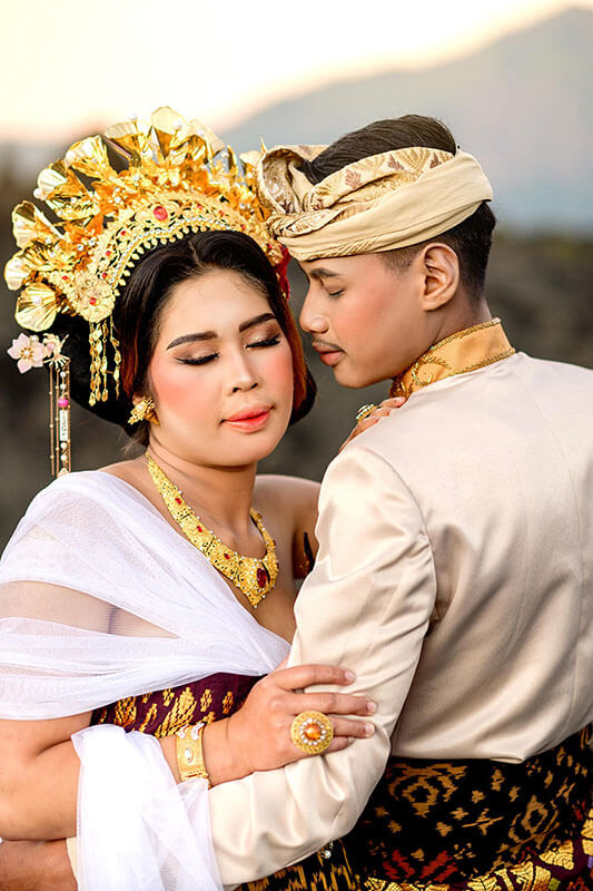 Arianto & Mang Ina - Undangan Online Bali